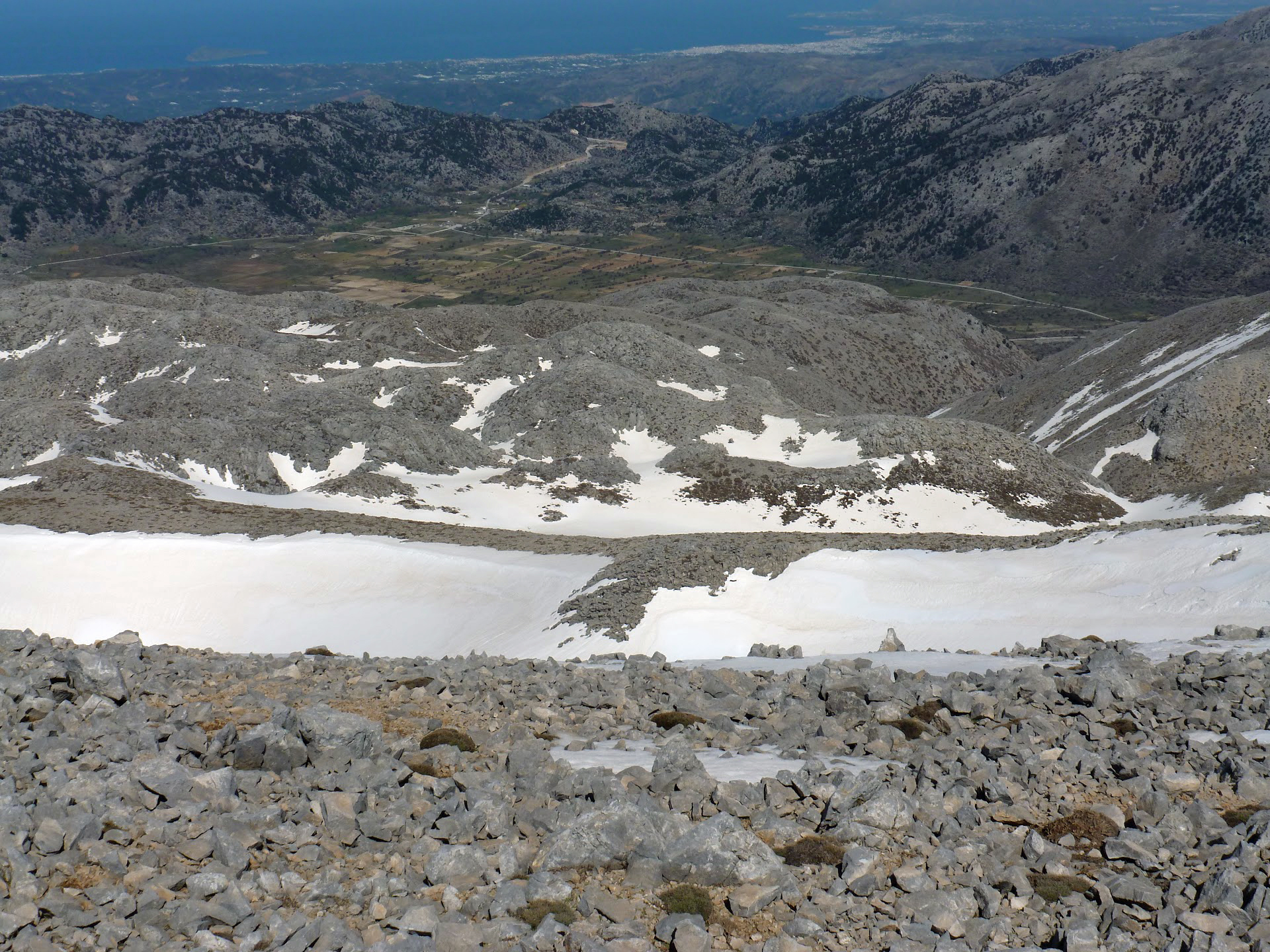 Le massif montagneux et le parc national des Montagnes Blanches (Lefká ...